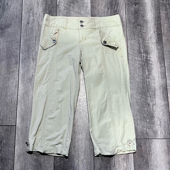 SO | Pants & Jumpsuits | So Capris | Poshmark